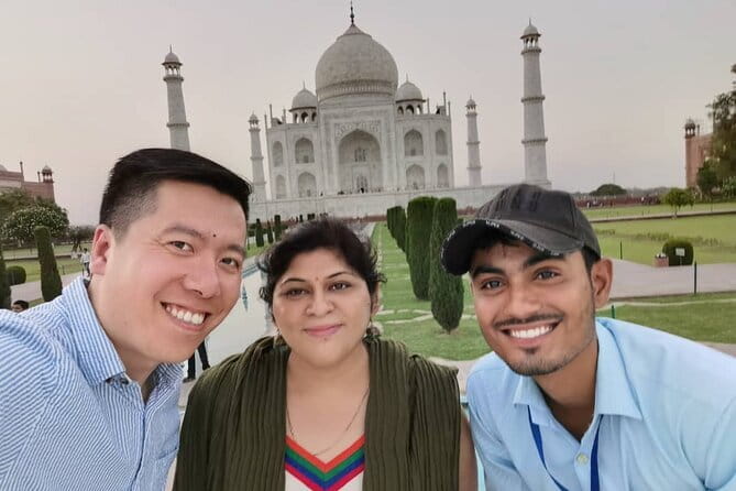 Sunrise Taj Mahal Tour From Delhi - FAQs