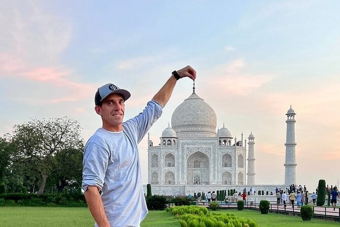 Sunrise Taj Mahal Tour From Delhi - FAQs