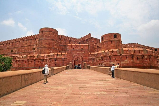 Sunrise Taj Mahal Tour From Delhi - The Pros and Cons