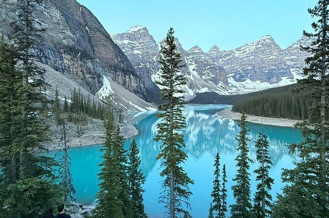 Sunrise Tour Moraine Lake Lake Louise from Canmore/Banff - FAQ