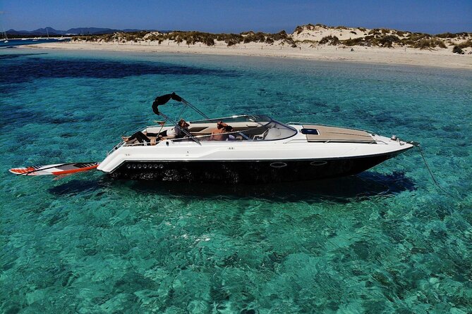 Sunseeker Mohawk 29 Ibiza and Formentera Boat Experience - Overview of the Sunseeker Mohawk 29
