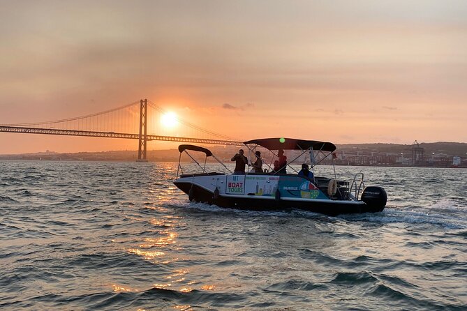Sunset and Night Cruise With Champagne - Capturing the Night Views