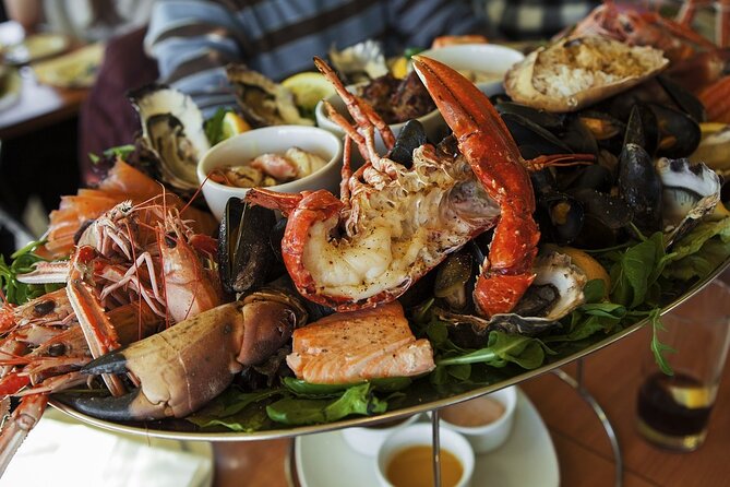 Sunset and Sea Food in Cacilhas - The Transport and Timing: What Travelers Should Know