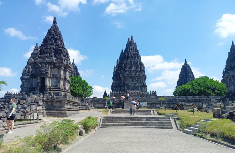 Sunset at Prambanan and Sendratari Ramayana Ballet Prambanan - Practical Tips for Travelers