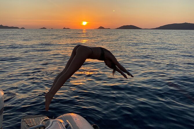 Sunset Boat Cruise With Aperitif at the Sanguinary Islands - Traveler Ratings and Feedback