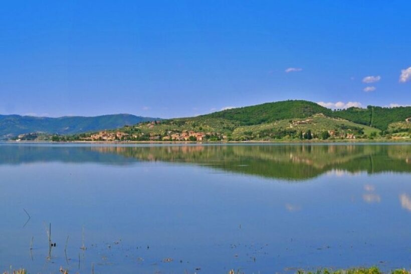 Sunset Boat Ride at Lake Trasimeno with Aperitif or Dinner - The Sum Up