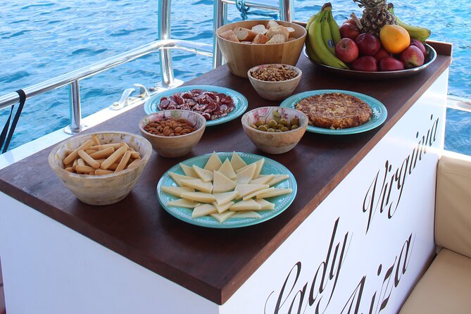 Sunset Boat Tour in Ibiza With All Inclusive - Cancellation and Refund Policy