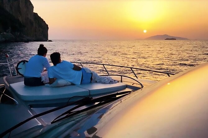 Sunset boat tour of the Amalfi Coast - Who Will Love This Experience?