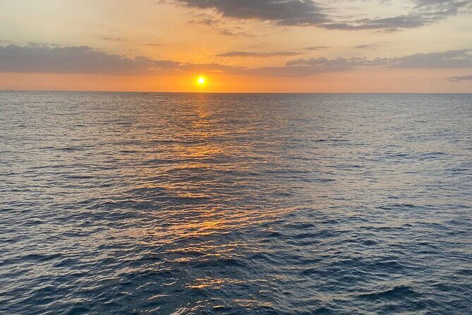 Sunset Booze Cruise in Negril - An In-Depth Look at the Sunset Booze Cruise