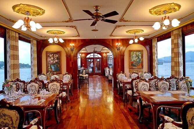 Sunset cocktail and dinner on the Emperor cruise on Nha Trang Bay - The Itinerary in Detail
