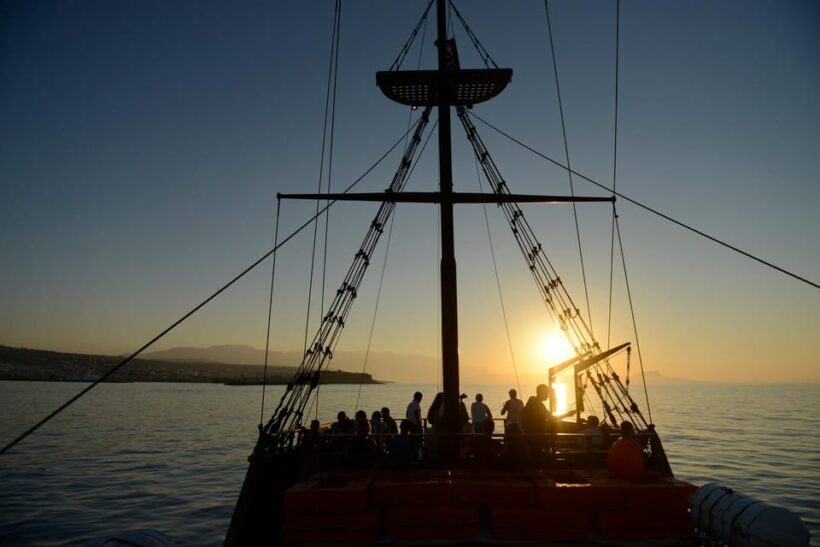 Sunset cruise at St. George Bay from Hersonissos port - The Experience and Authenticity