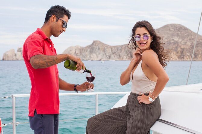 Sunset Cruise in Los Cabos with Jazz and Wine - Key Points