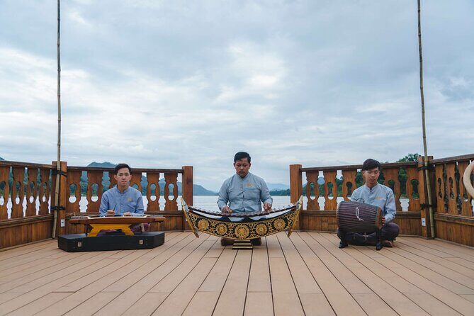 Sunset Cruise in Luang Prabang with Live Performance - FAQ