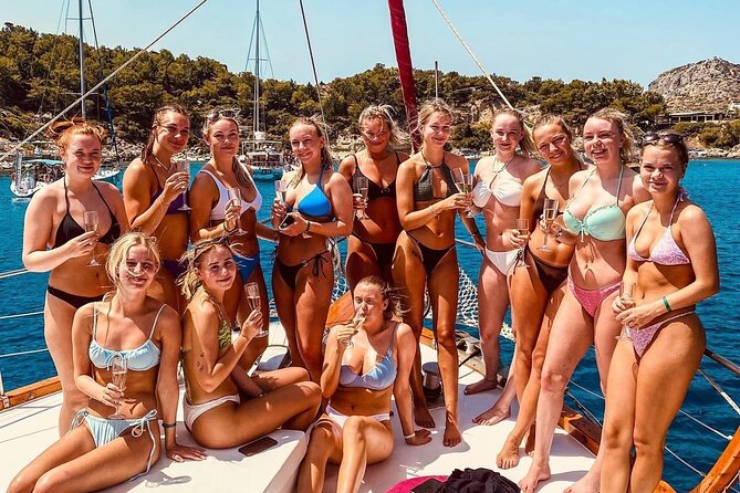 Sunset Cruise in Rhodes With Unlimited Drinks & Snacks - Sunset Cruise Experience