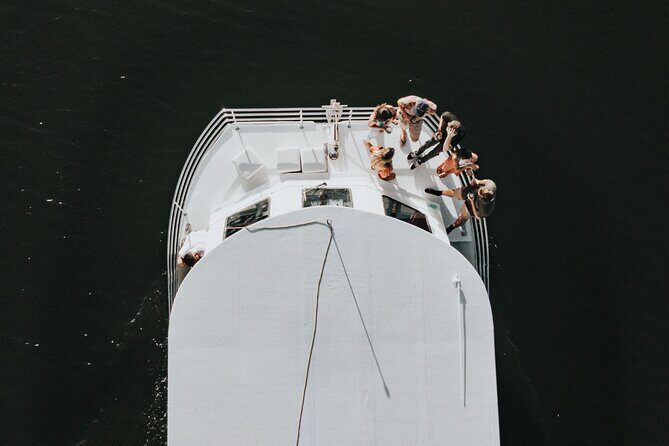 Sunset Cruise Mooloolaba - FAQ