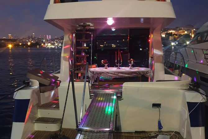 Sunset Cruise on Luxury Yacht in Istanbul Bosphorus - FAQ