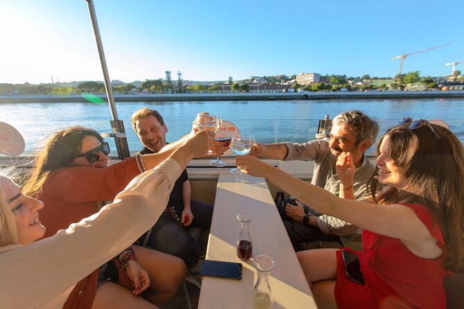 Sunset Cruise on Tagus River With Welcome Drink Included - Guest Reviews and Feedback