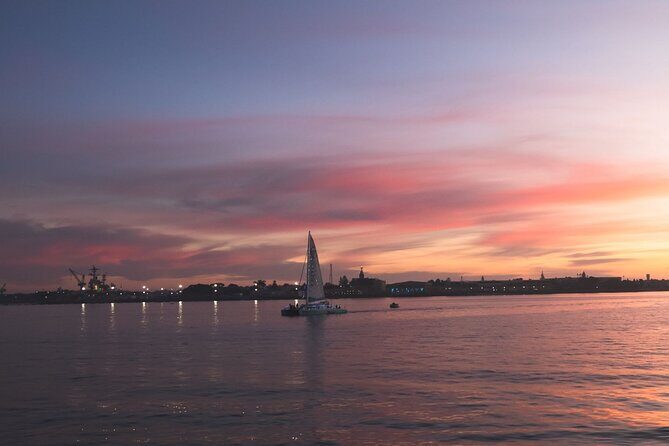 Sunset Cruise San Diego - Key Points