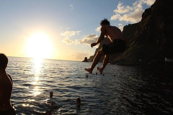 Sunset Cruise With Dinner on Board - Key Points