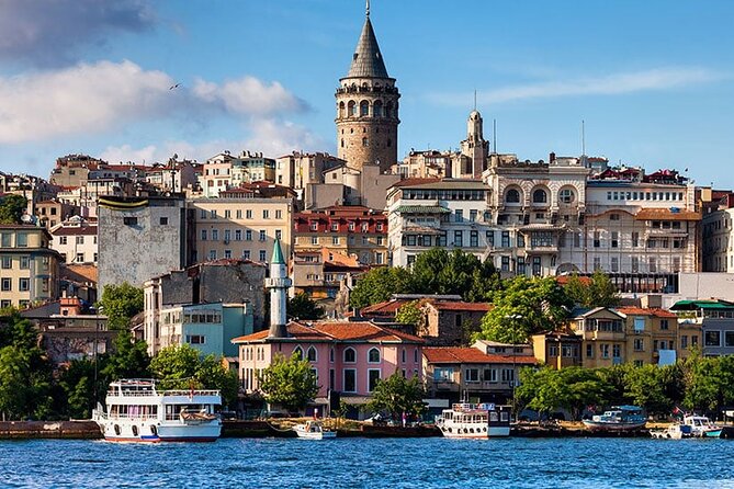 Sunset Cruise With Stop Along Asia: Discover Istanbuls Bosphorus - Guest Reviews and Experiences