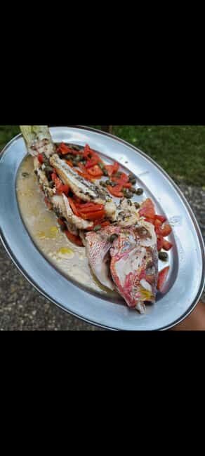 Sunset Dinner At Reggae Hill - Key Points