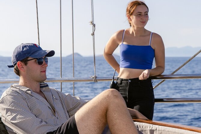 Sunset Dinner Cruise: Sunset, Swim, Drinks, and Dinner Onboard - Key Points