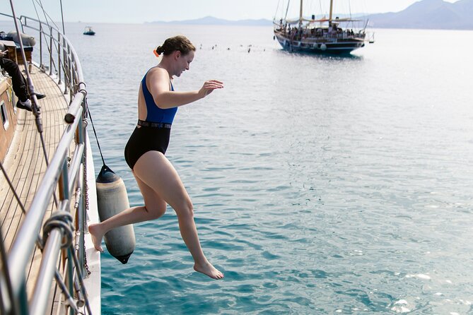 Sunset Dinner Cruise: Sunset, Swim, Drinks, and Dinner Onboard - Important Considerations and Booking Information