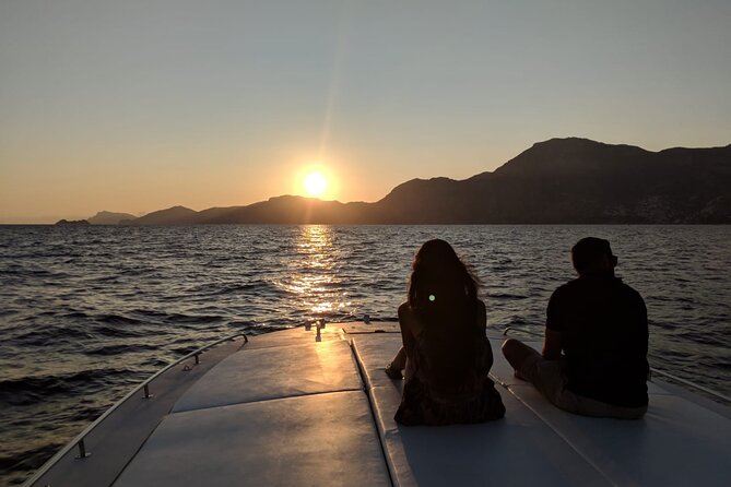 Sunset Group Boat Tour From Positano or Praiano - Traveler Experiences and Reviews