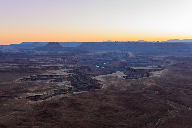 Sunset in Canyon Country Airplane Tour- 60 Min - Who Should Book This Tour?
