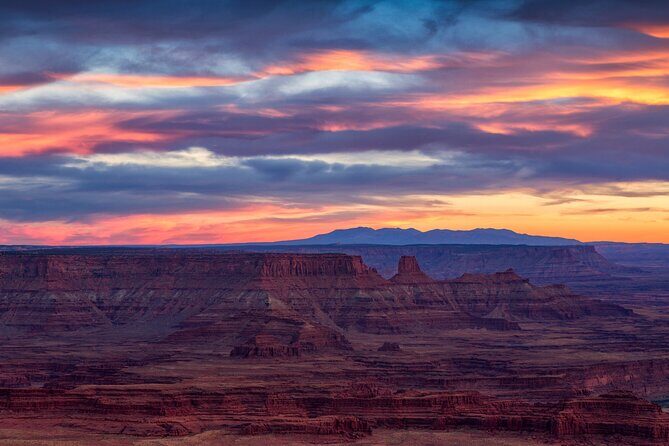 Sunset in Canyon Country Airplane Tour- 60 Min - Frequently Asked Questions