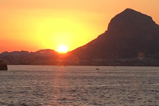 Sunset in Dénia From the Catamaran Mundo Marino - Making the Most of Your Sunset Experience