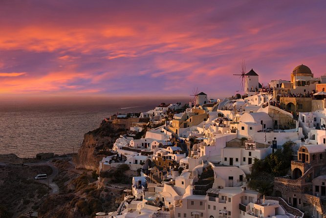 Sunset In Oia & Traditional Villages Bus Tour - Exploring the Highlights