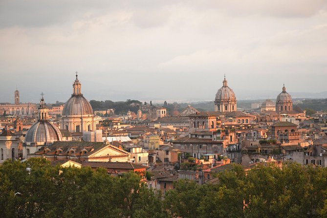 Sunset in Rome Sightseeing and Piazzas with appetizer - Practicalities and What You Need to Know