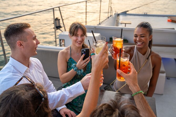Sunset Jazz Cruise With Aperitivo and Live Saxophone - Accessibility and Transportation Options