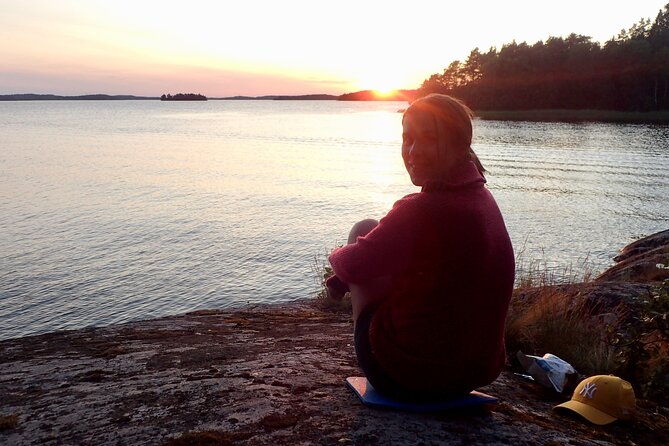 Sunset kayak tour with fika on Stockholms lakeside - FAQ