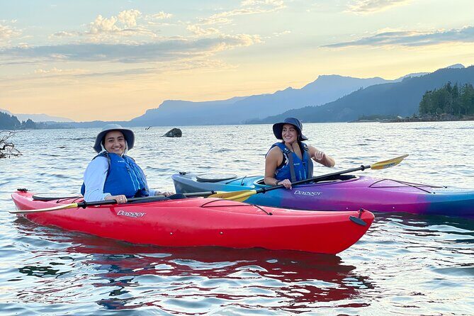 Sunset Kayaking in the Columbia River Gorge - Sunset Kayaking in the Columbia River Gorge: A Review of This Scenic Adventure