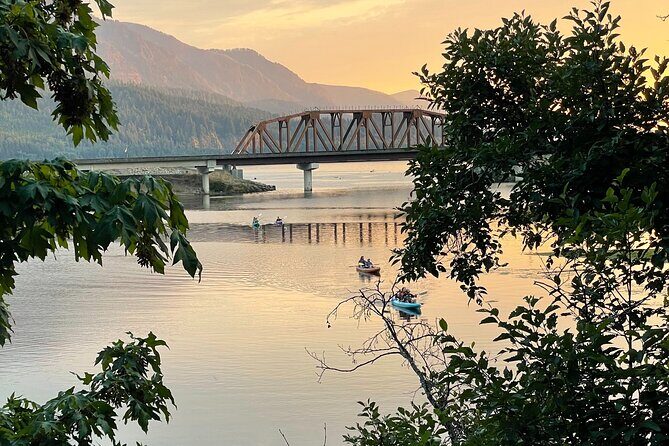 Sunset Kayaking in the Columbia River Gorge - Meeting Points and Practical Details