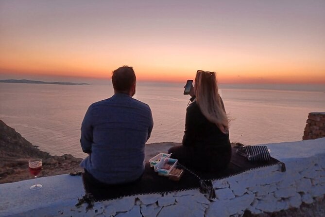 Sunset Lighthouse Armenistis - Who is this tour best suited for?