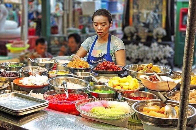Sunset Local Eats Food Tour in Hua Hin - Who Will Appreciate This Tour?