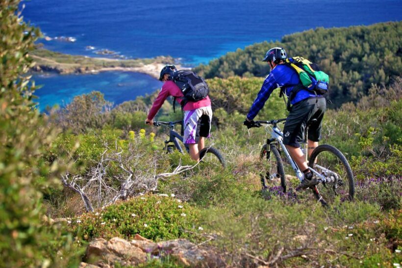 Sunset Mountain electric bike Gulf of Saint-Tropez - The Guides and Service
