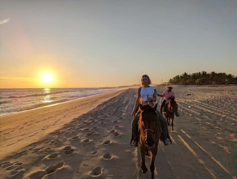 Sunset on Horseback at El Limón Beach - An In-Depth Look at the Experience