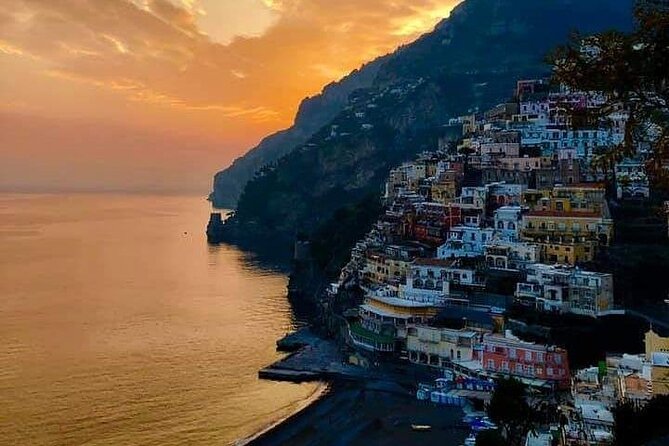 Sunset on the Amalfi Drive: out of crowding and no traffic - Introduction