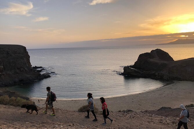 Sunset Playa Mujeres or Volcan del Cuervo Connect&flow Yoga practice - Key Points