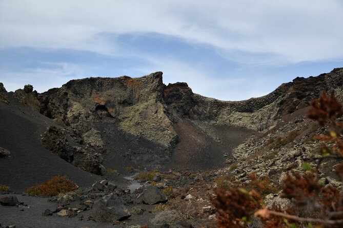 Sunset Playa Mujeres or Volcan del Cuervo Connect&flow Yoga practice - Who Should Consider This Tour?