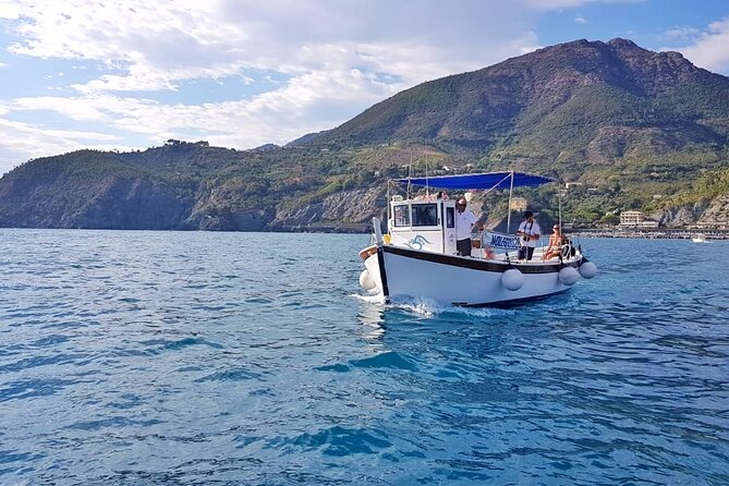 Sunset private boat tour of Cinque Terre with traditional ligurian gozzo - Key Points