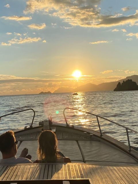 Sunset Private Cruise along the Amalfi Coast from Positano - The Experience from a Traveler’s Perspective