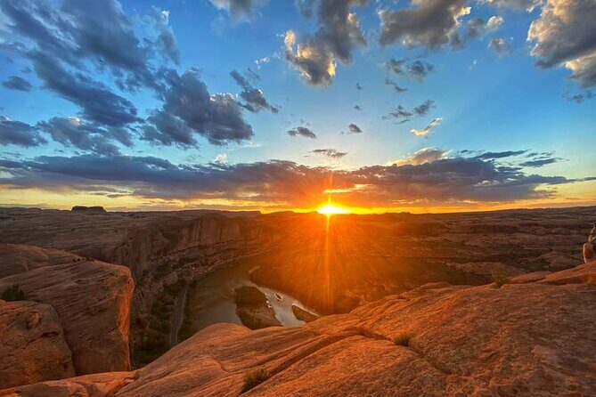 Sunset Private Off-Road Jeep Tour in Moab - An In-Depth Look at the Moab Sunset Jeep Tour