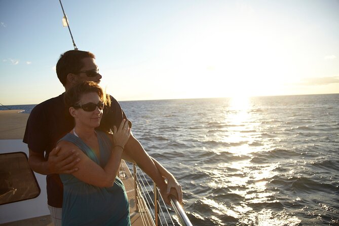 Sunset Sail Experience at Kona From Honokohau - Preparing for the Sail Adventure
