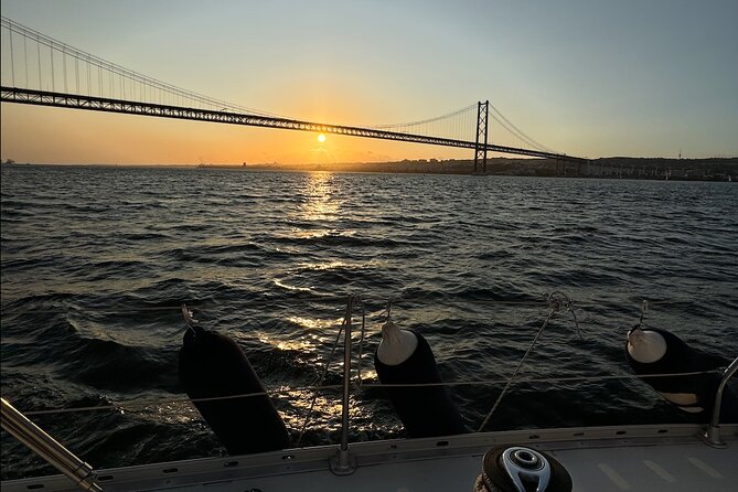 Sunset Sailboat Tour in Lisbon With Wine and Beer - Customer Reviews and Experiences