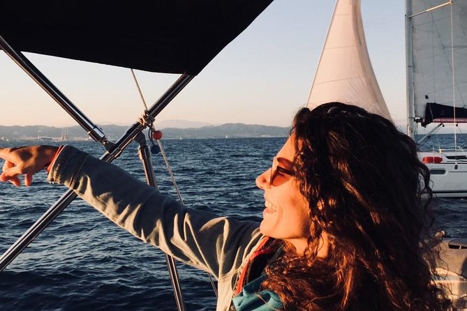 Sunset Sailing Small Group Experience With Live Spanish Guitar - Preparing for the Cruise